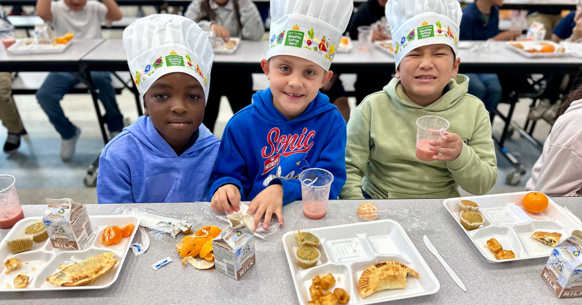 A Grrrreat Morning at Myrtle Tate ES | Chefs for Kids